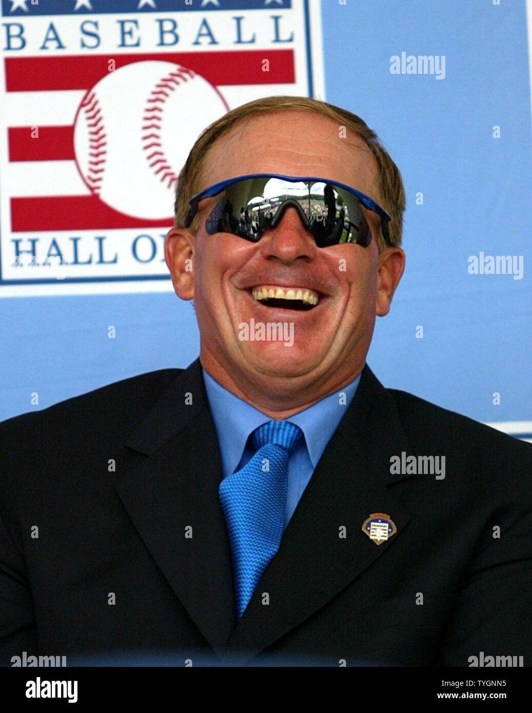 Dennis eckersley major league baseball hi-res stock photography and ...