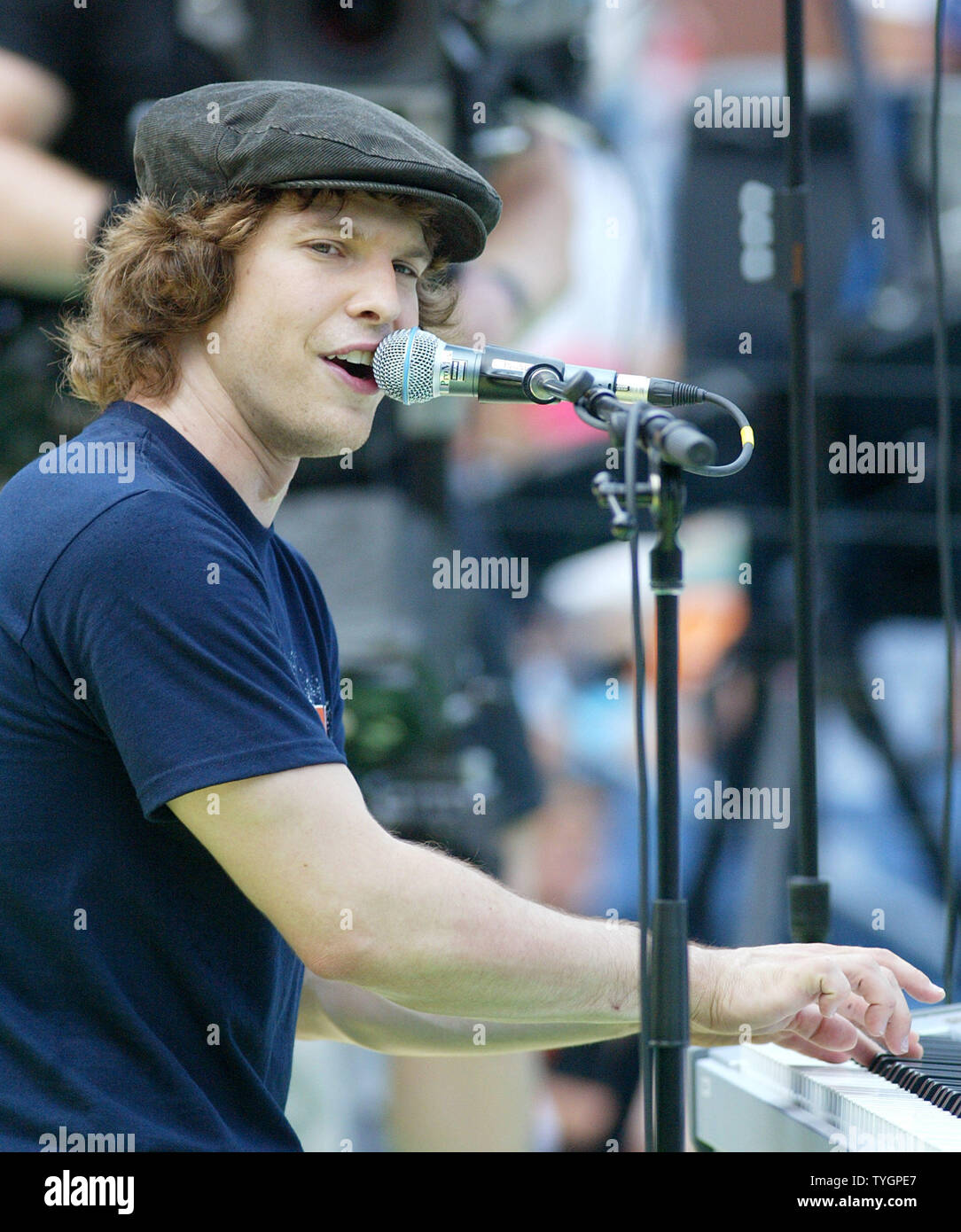 Rock flushing hi-res stock photography and images - Alamy