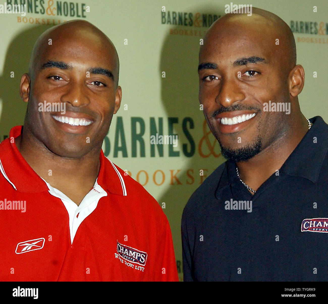 Ronde barber hi-res stock photography and images - Alamy