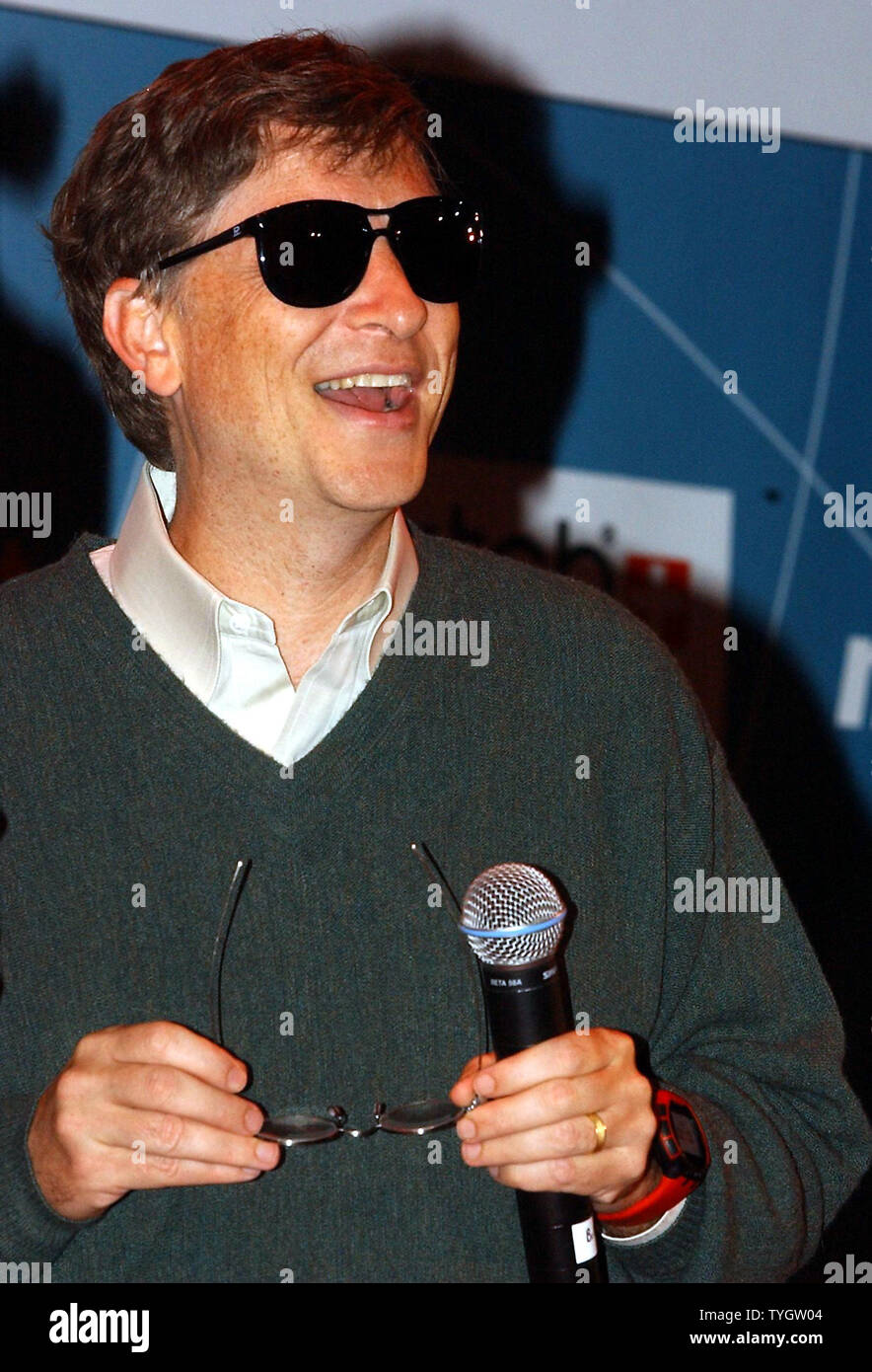 Microsoft Chairman Bill Gates puts on sunglasses at the Oct. 20, 2004 ...