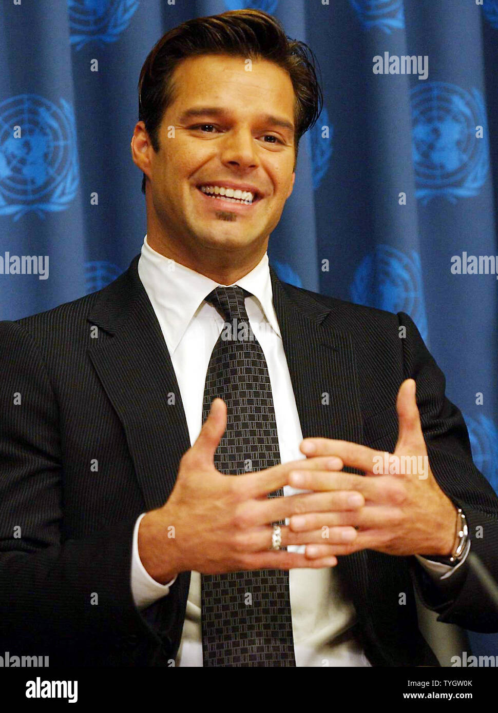 World reknown entertainer and child advocate Ricky Martin meets the ...