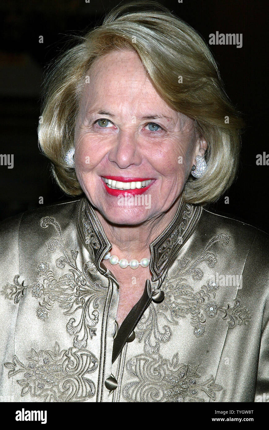 Liz Smith poses for pictures at the Living Landmarks Celebration 2004 ...