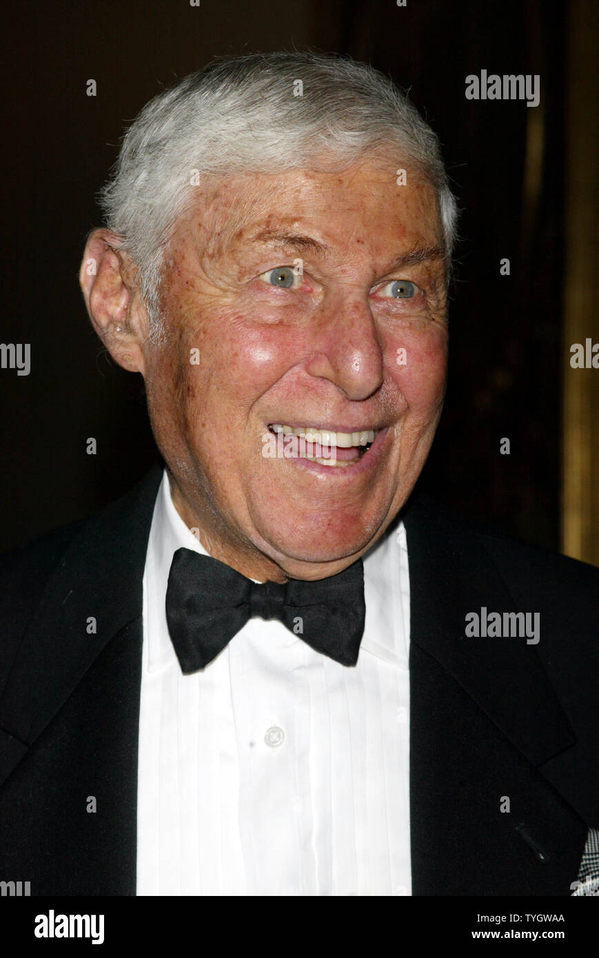 Don Hewitt poses for pictures at the Living Landmarks Celebration 2004 ...