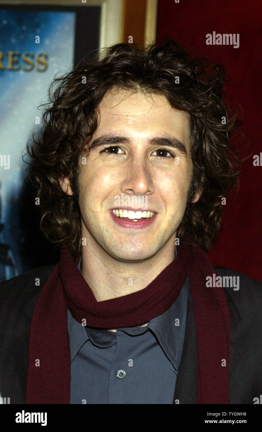 Josh Groban poses for pictures during The Polar Express Premiere at the ...