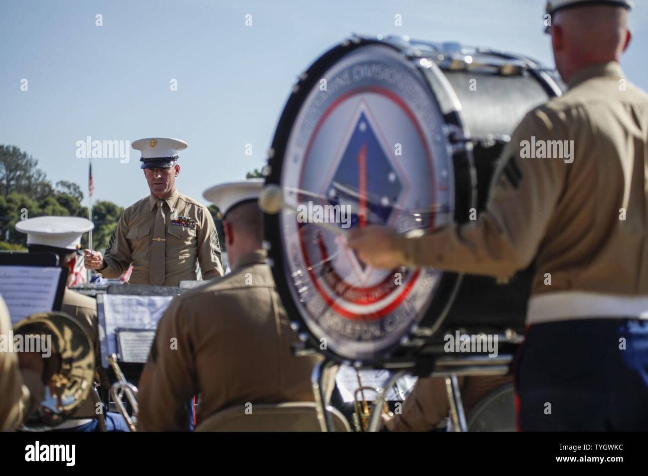 1st Marine Division Band plays during the Marine Corps Installations ...