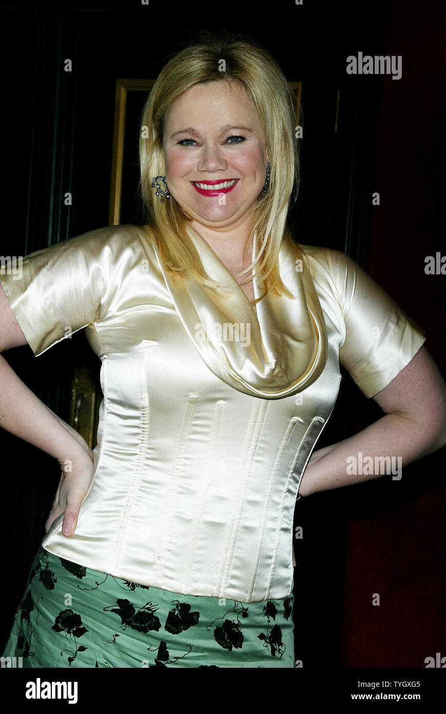 Caroline Rhea arrives for the premiere of "Beyond The Sea" at the ...