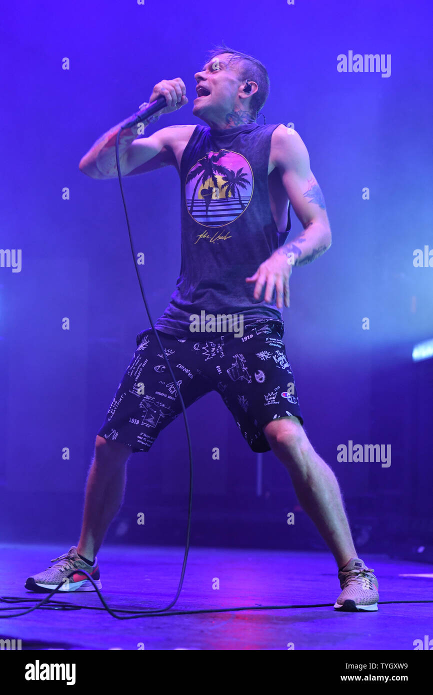 The used bert mccracken hi-res stock photography and images - Alamy