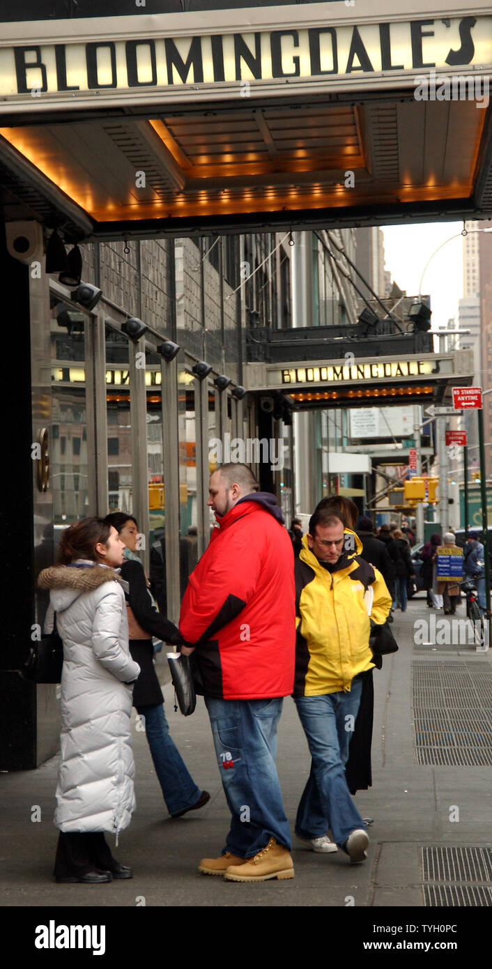 Mays department store hi-res stock photography and images - Alamy
