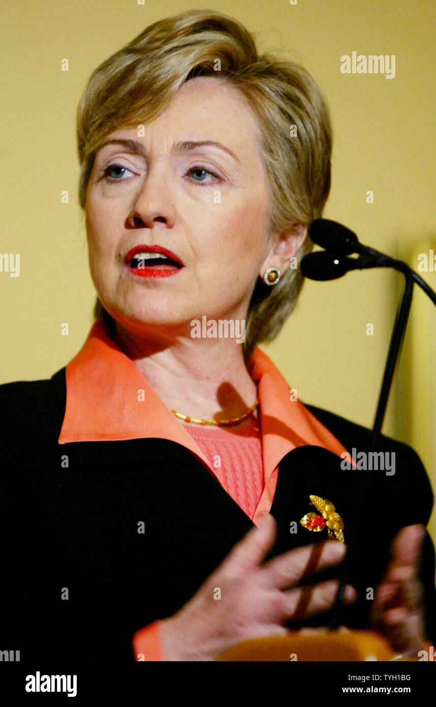 Sen. Hillary Rodham Clinton, D-NY, speaks after she viewed an evening ...