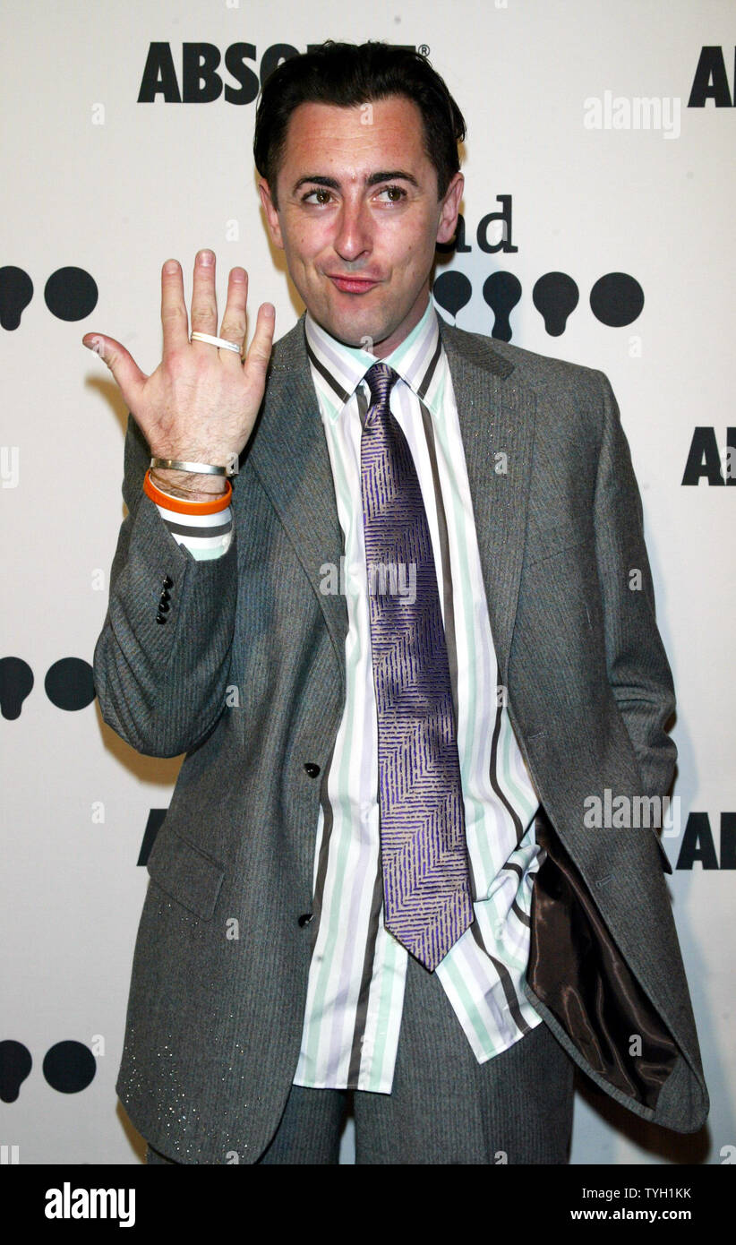 Alan Cumming arrives for the 16th Annual GLAAD Media Awards at the ...
