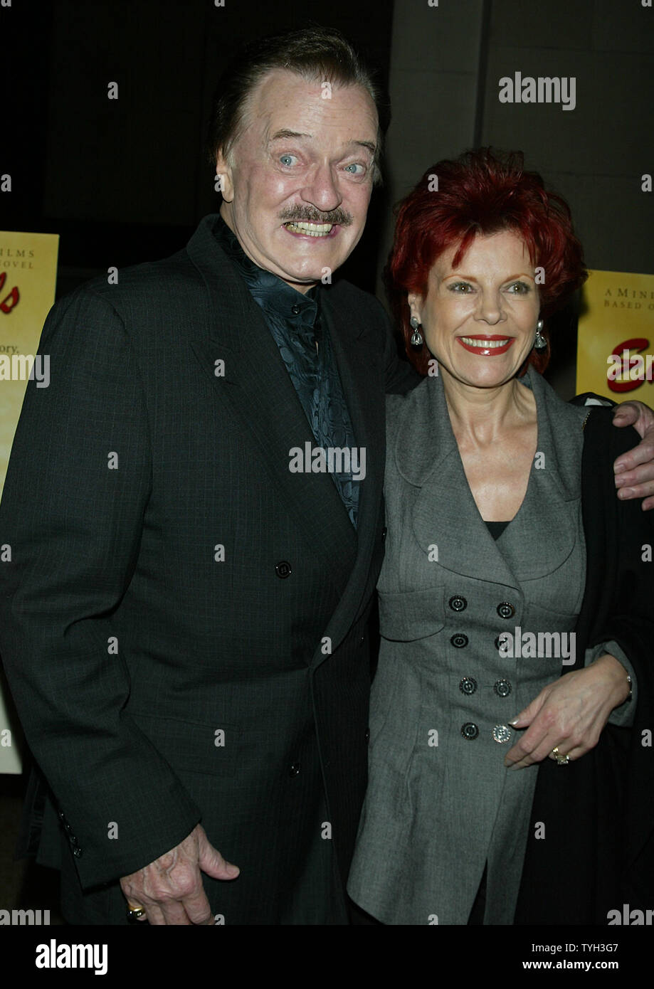 Robert Goulet and wife arrive for the premiere of "Empire Falls" at the ...