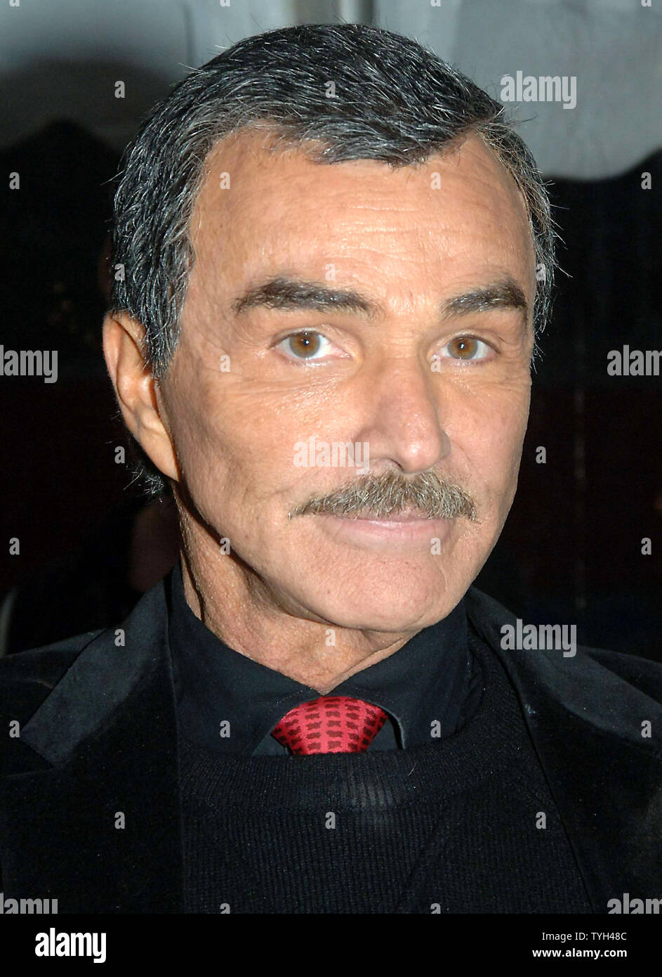 Actor Burt Reynolds arrives for the May 24, 2005 New York premiere of ...