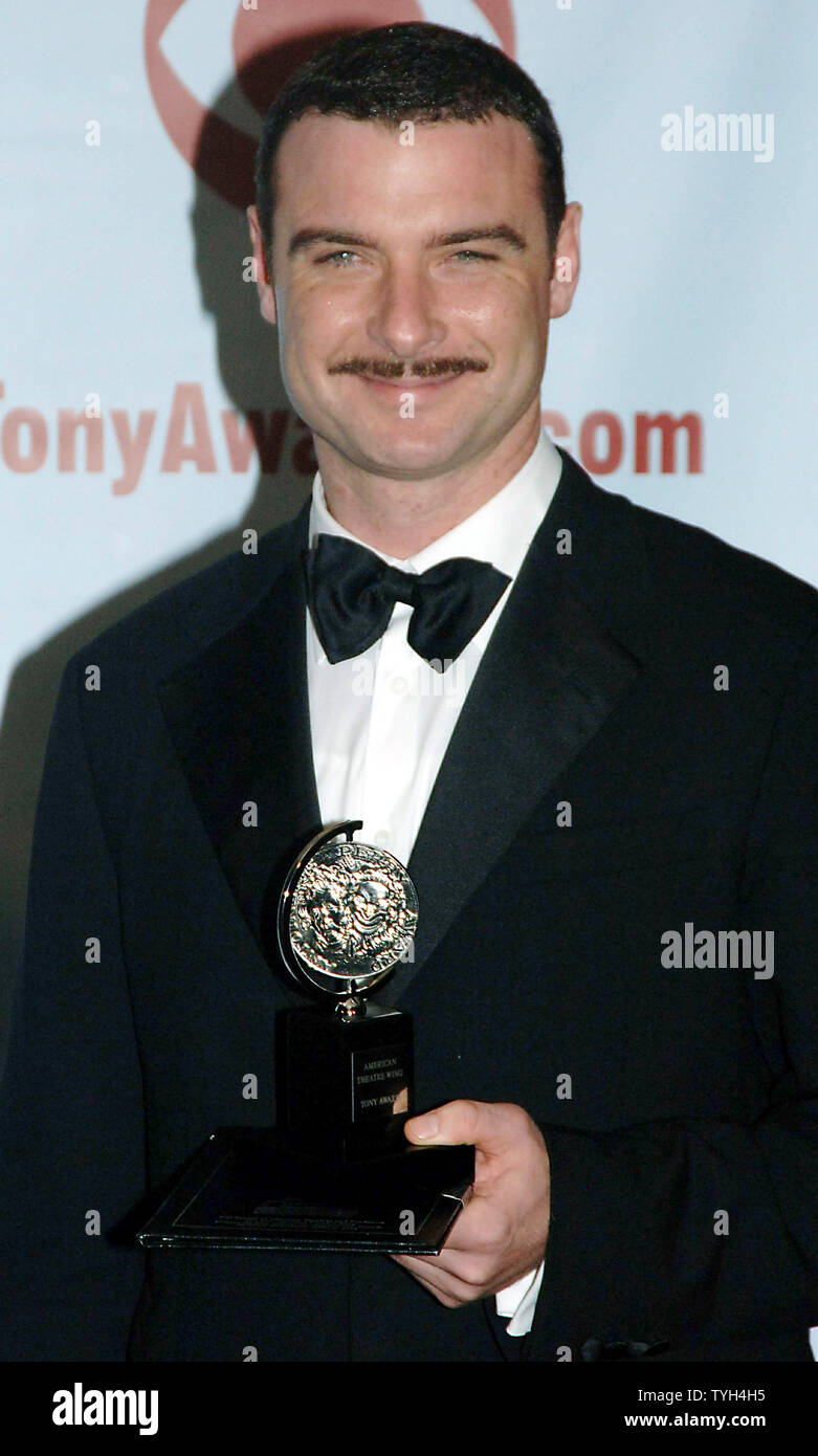 Liev Schreiber, 2005 Tony Award winner for "Best Featured Actor in a ...