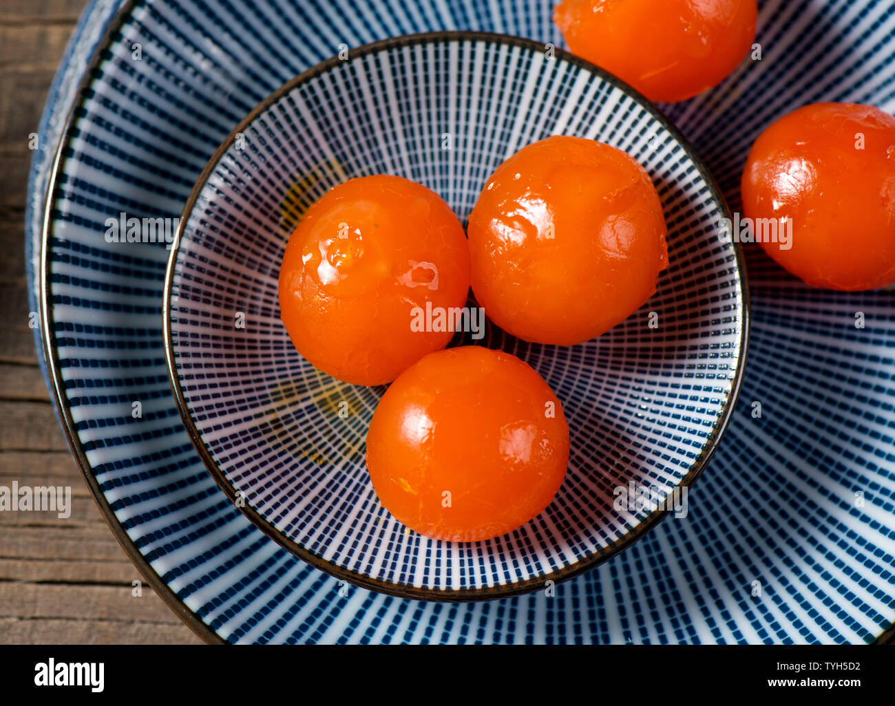 Semi cooked duck egg hi-res stock photography and images - Alamy
