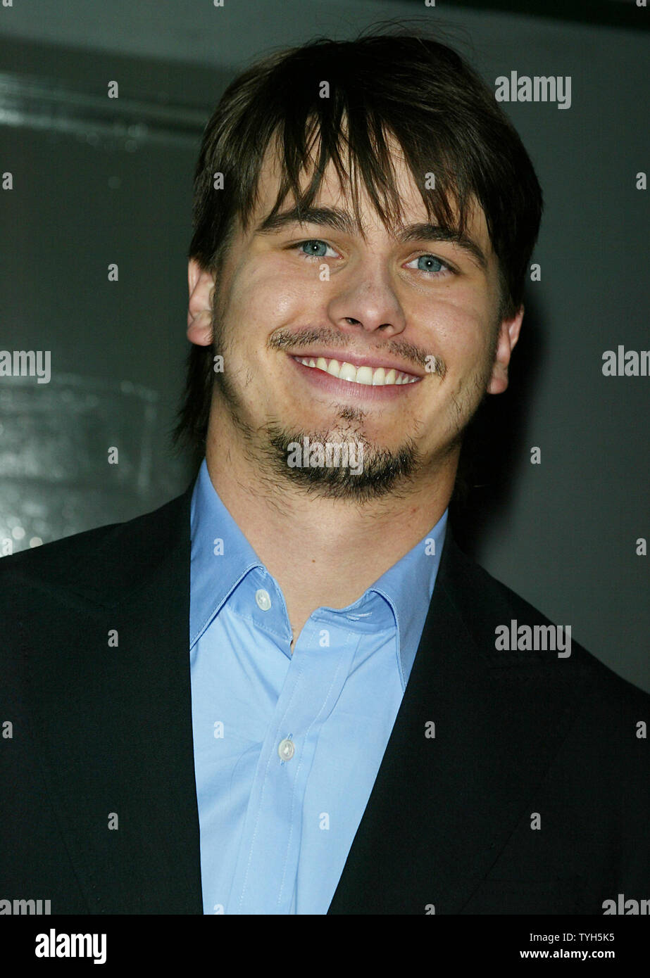 Jason Ritter arrives for the premiere of his new movie "Happy Endings ...