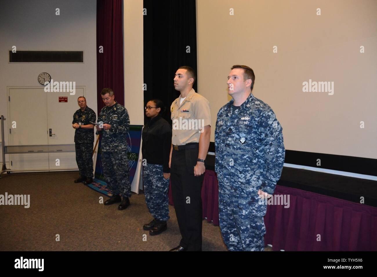 BREMERTON, Wash. (Nov. 9, 2016) Capt. Alan Schrader (far left), Naval ...