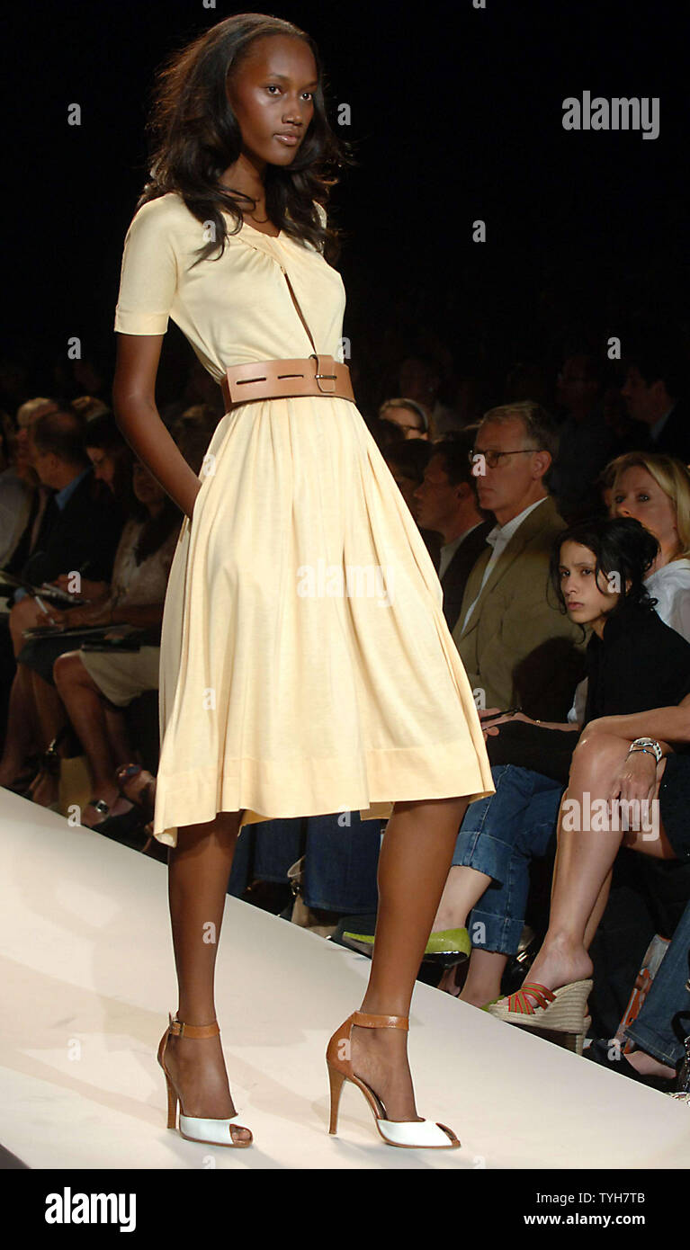 Kenneth cole models hi-res stock photography and images - Alamy