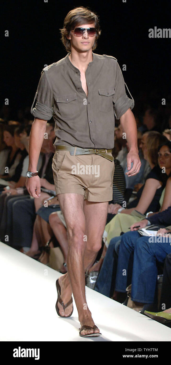 Kenneth cole models hi-res stock photography and images - Alamy