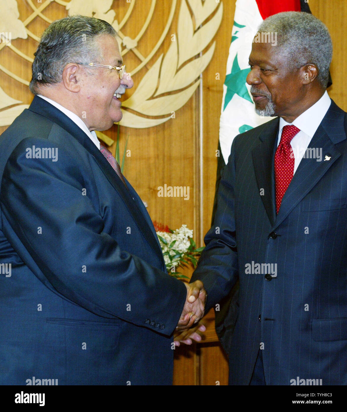 Jalal talabani 2005 hi-res stock photography and images - Alamy