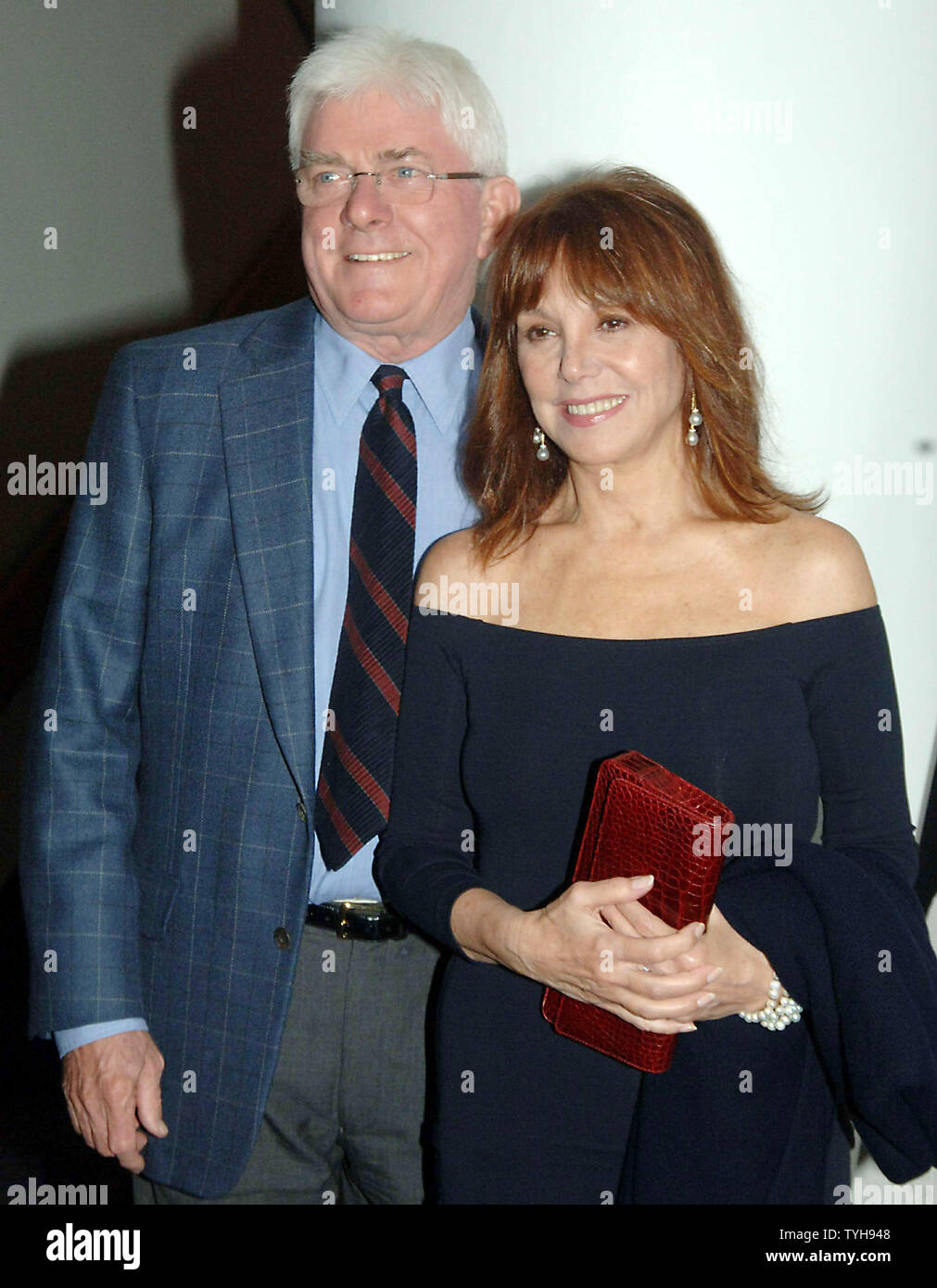 Former tv talk show host Phil Donahue and wife Marlo Thomas attend a ...