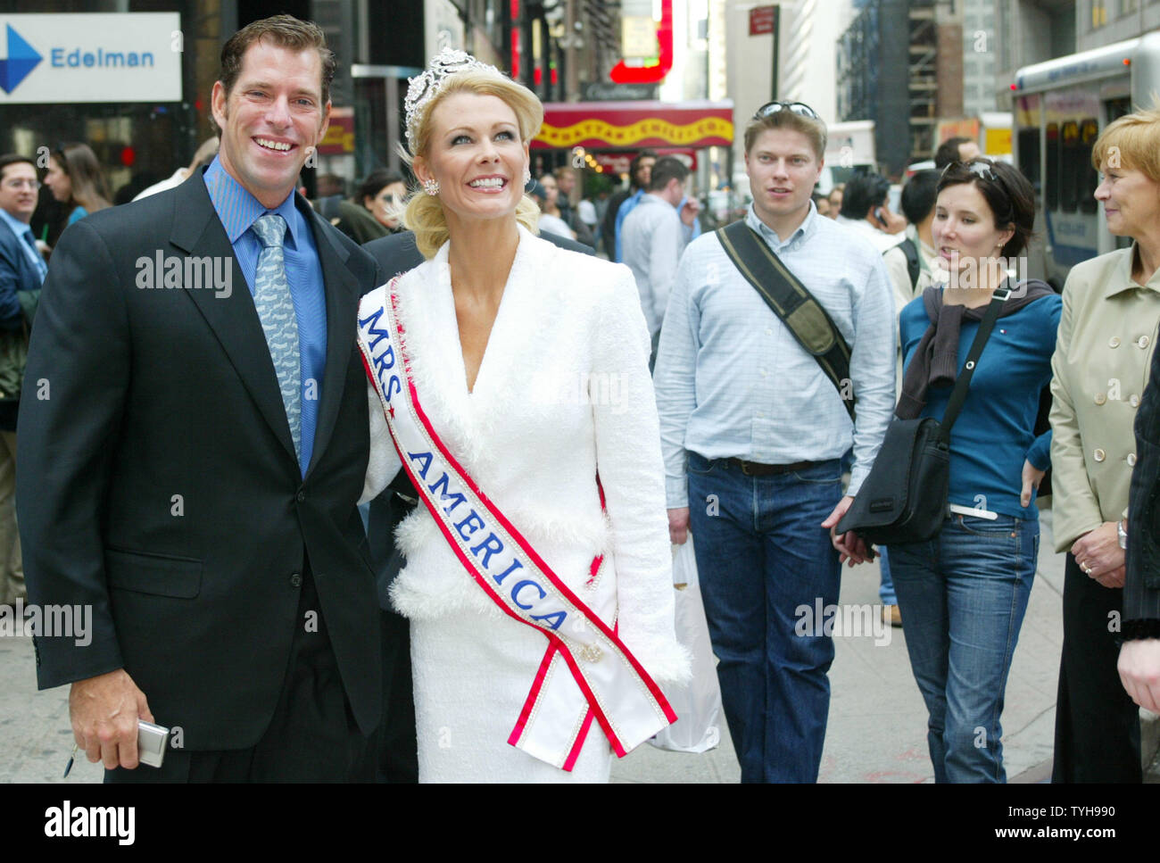 America presided hi-res stock photography and images - Alamy