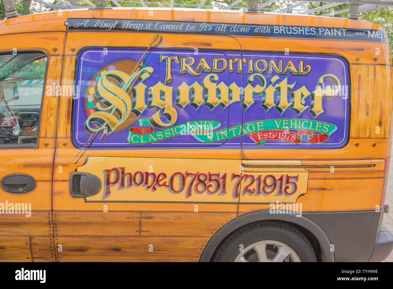 Mobile sign writer hi-res stock photography and images - Alamy