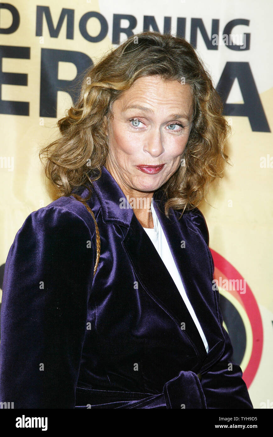 Lauren Hutton arrives for the "Good Morning America" 30th Anniversary ...