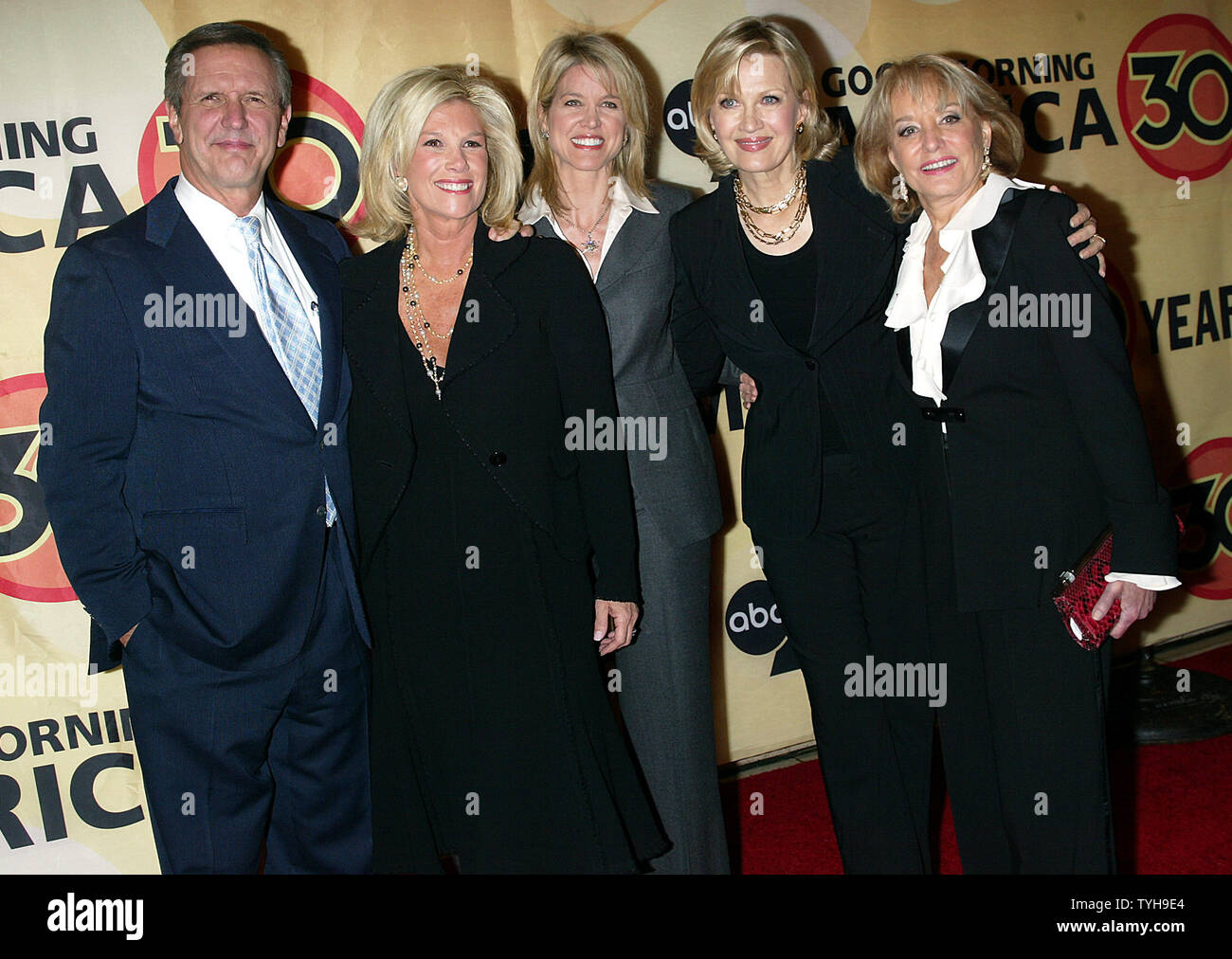 (Left to right): Charles Gibson, Joan Lunden, Paula Zahn, Diane Sawyer ...