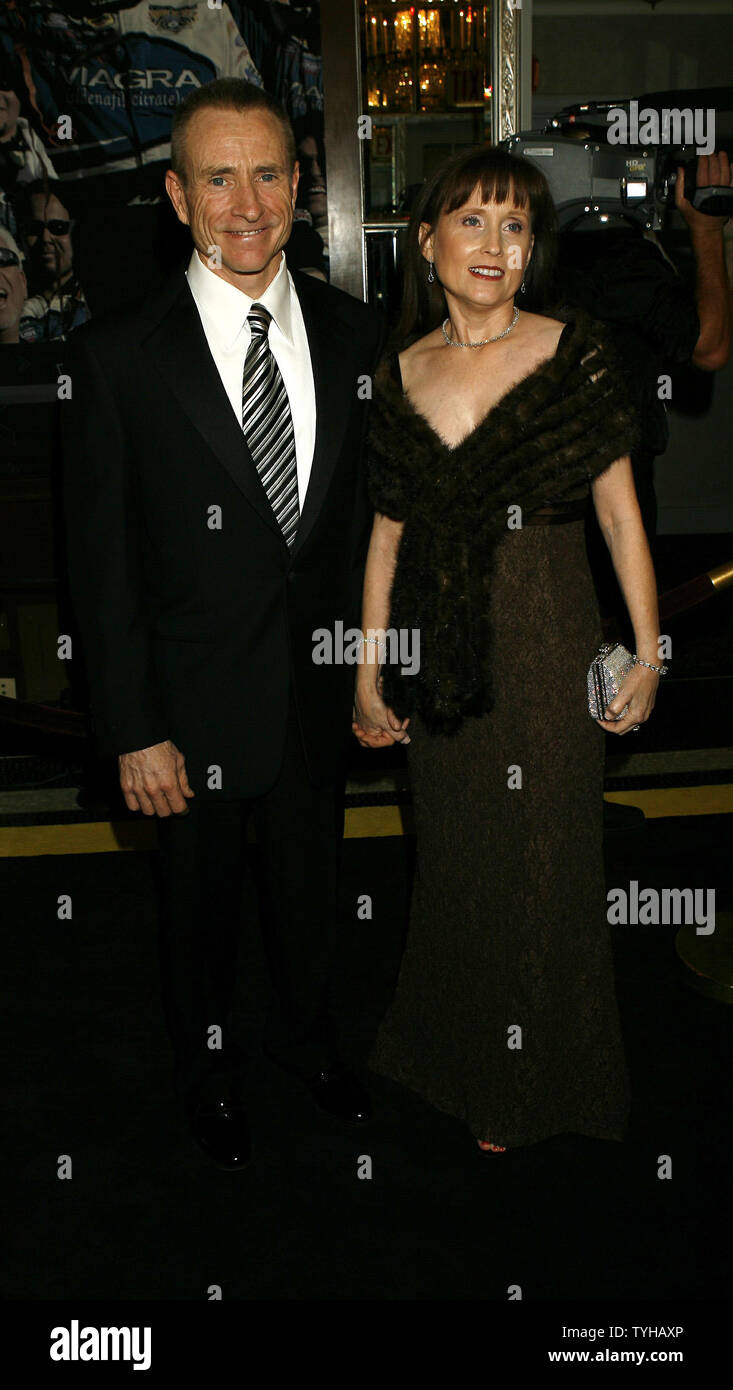 Mark Martin and guest arrive for the Nascar Nextel Cup Series Awards ...