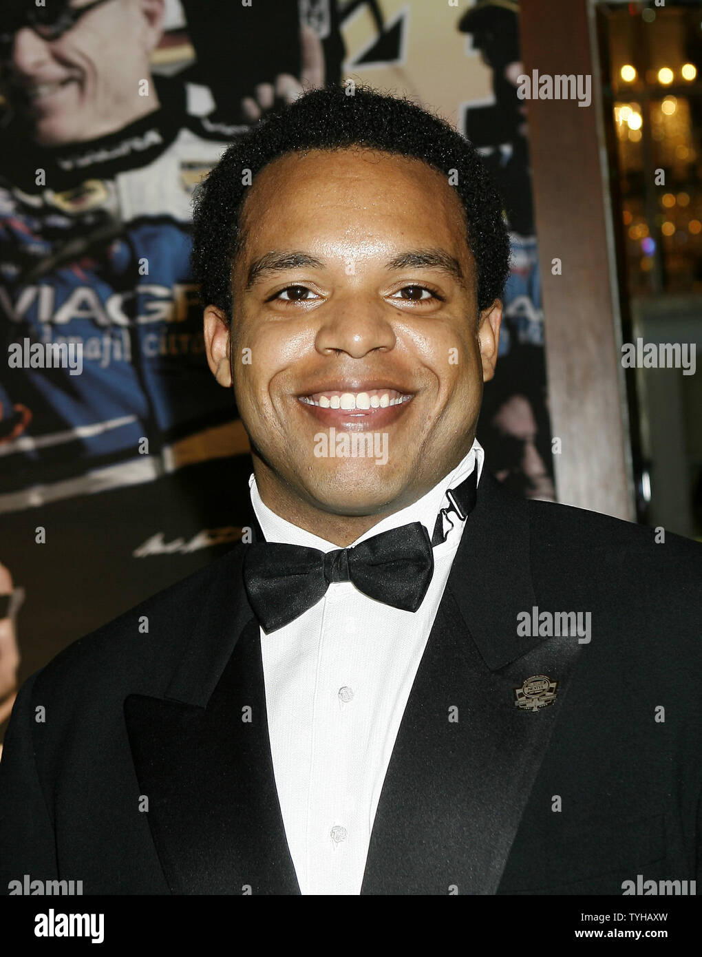 Eric Lewis arrives for the Nascar Nextel Cup Series Awards Ceremony at ...