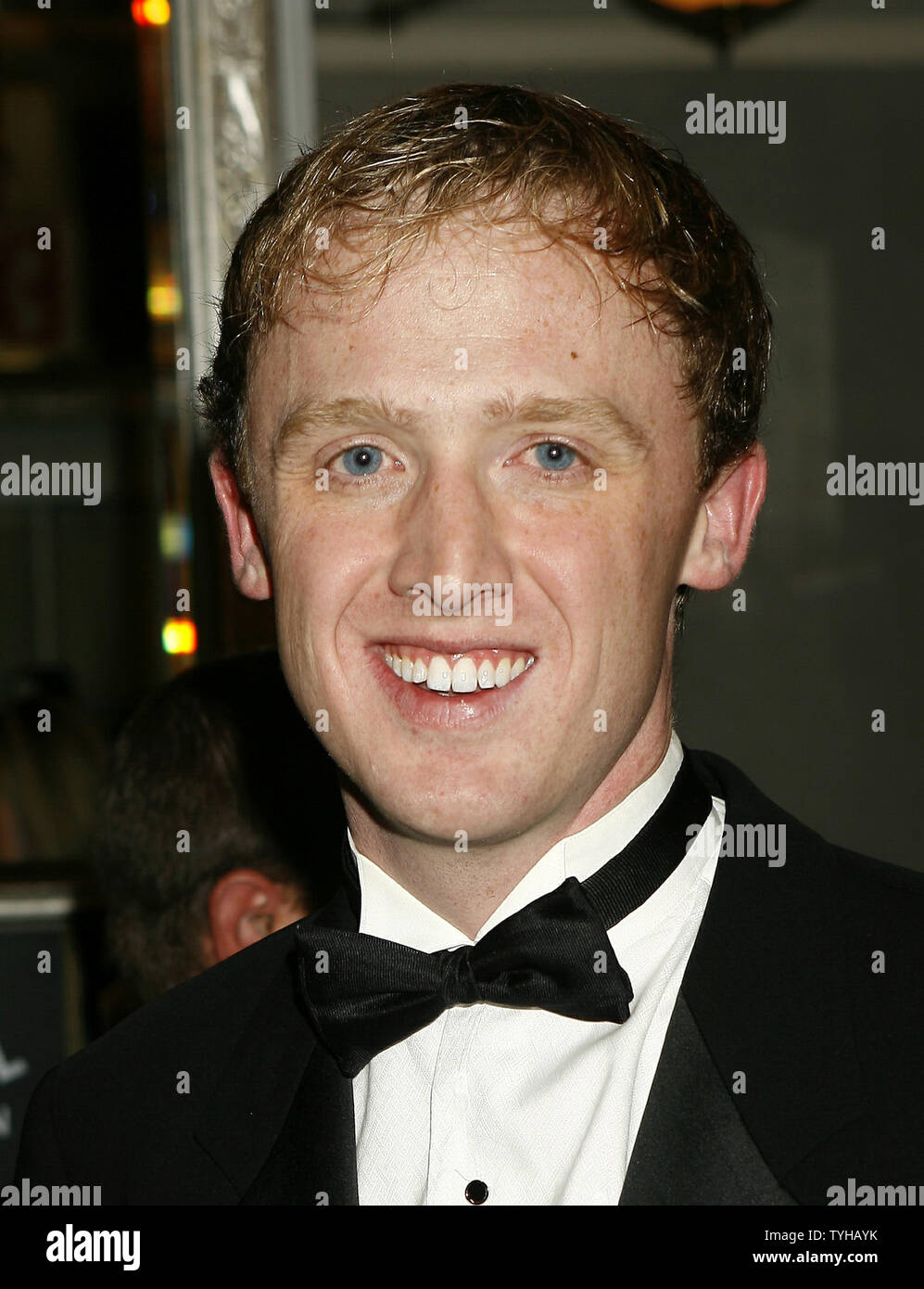 Steven Wallace arrives for the Nascar Nextel Cup Series Awards Ceremony ...