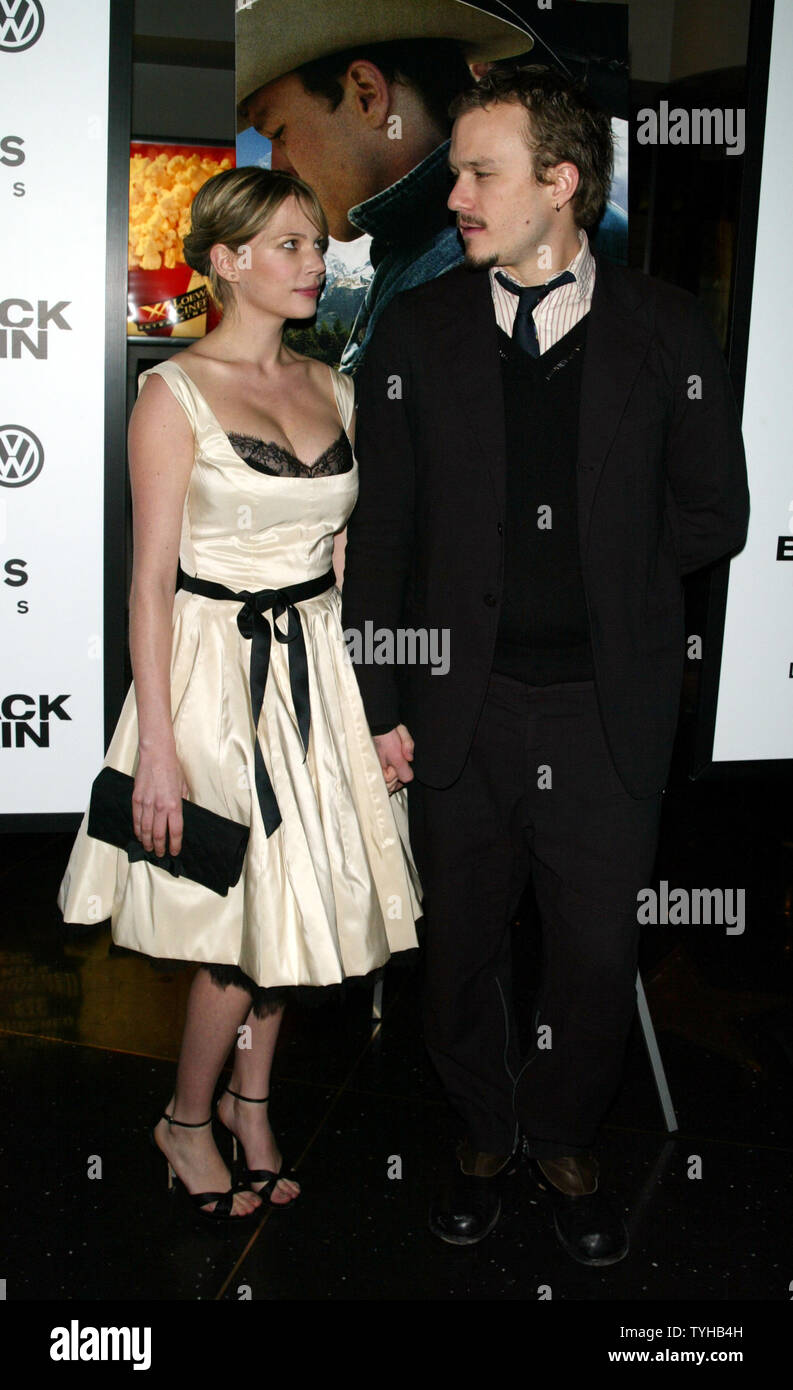 Heath Ledger and wife Michelle Williams arrive for the premiere of ...