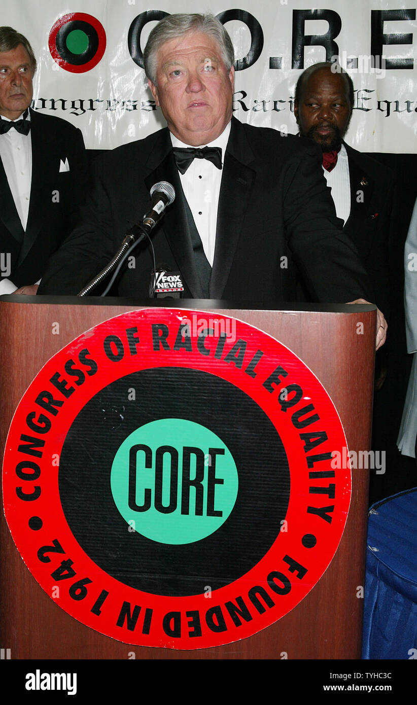 Mississippi Governor Haley Barbour (speaking) and Roy Innis at the ...