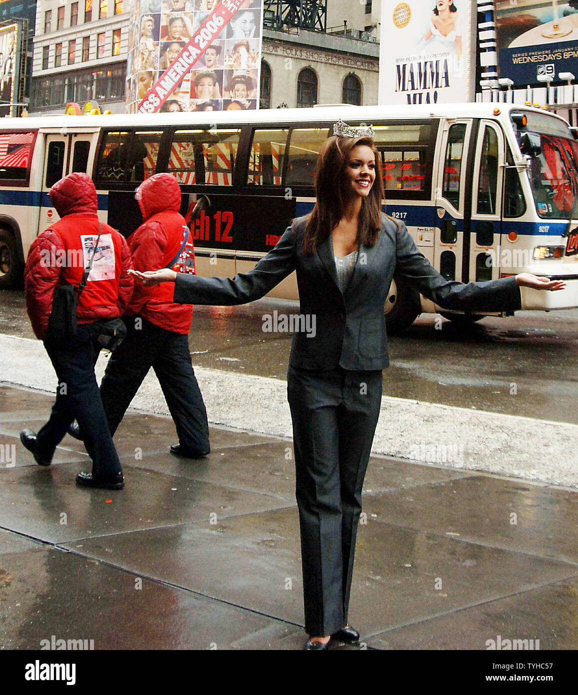 Miss oklahoma jennifer berry miss hi-res stock photography and images ...