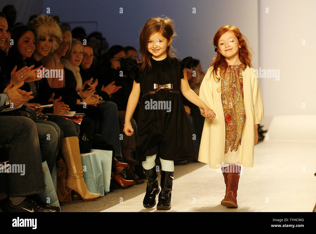 Child models hi-res stock photography and images - Alamy