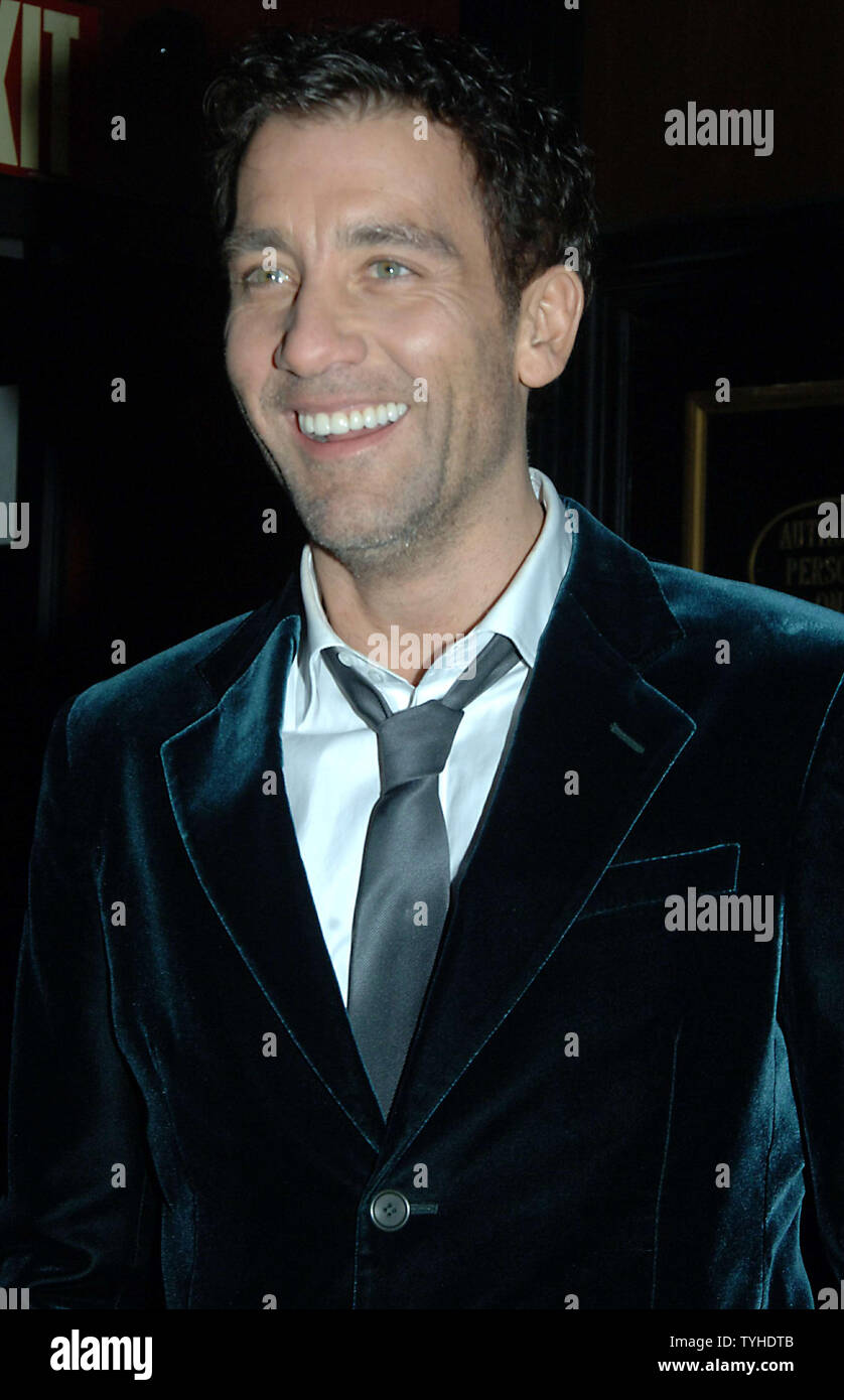 Actor Clive Owen arrives for the world premiere of his new film "Inside ...