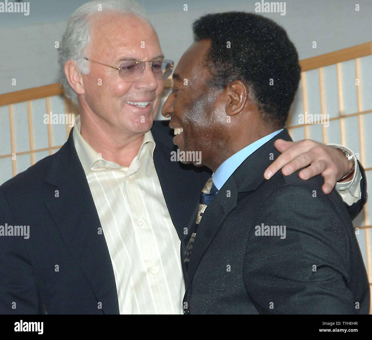 New york cosmos beckenbauer hi-res stock photography and images - Alamy
