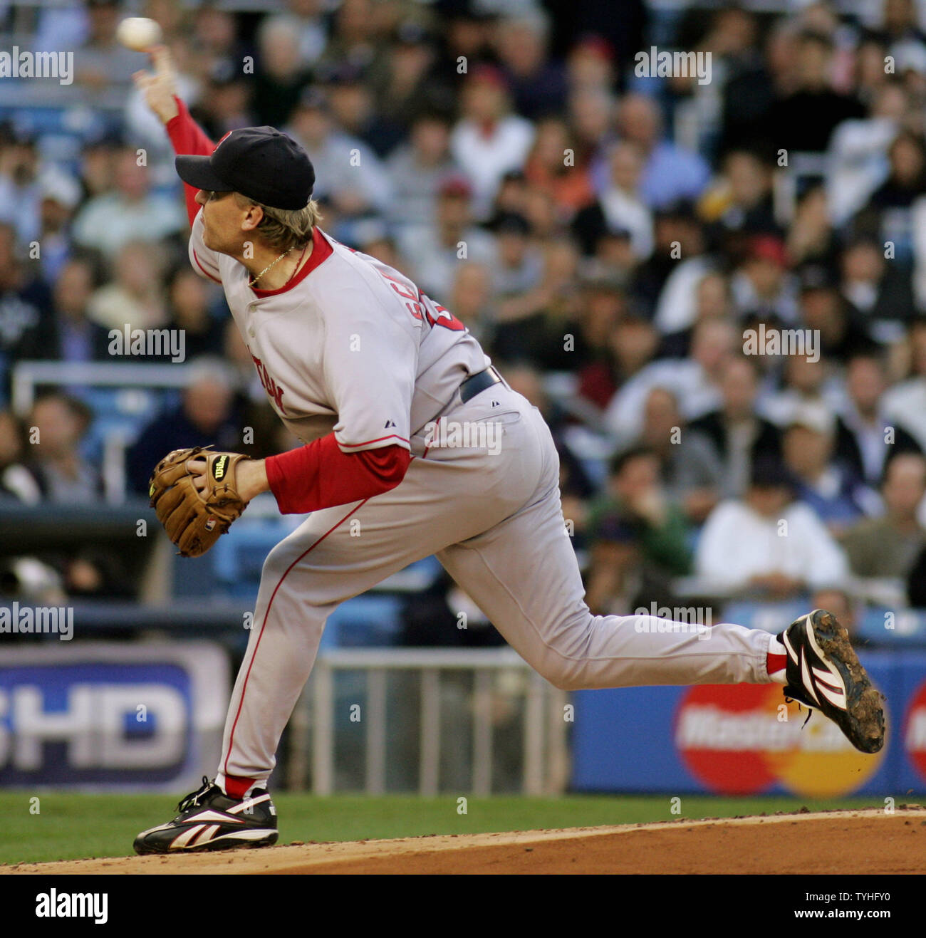 Curt Schilling of the Boston Red Sox pitches to the NewYork Yankees in ...