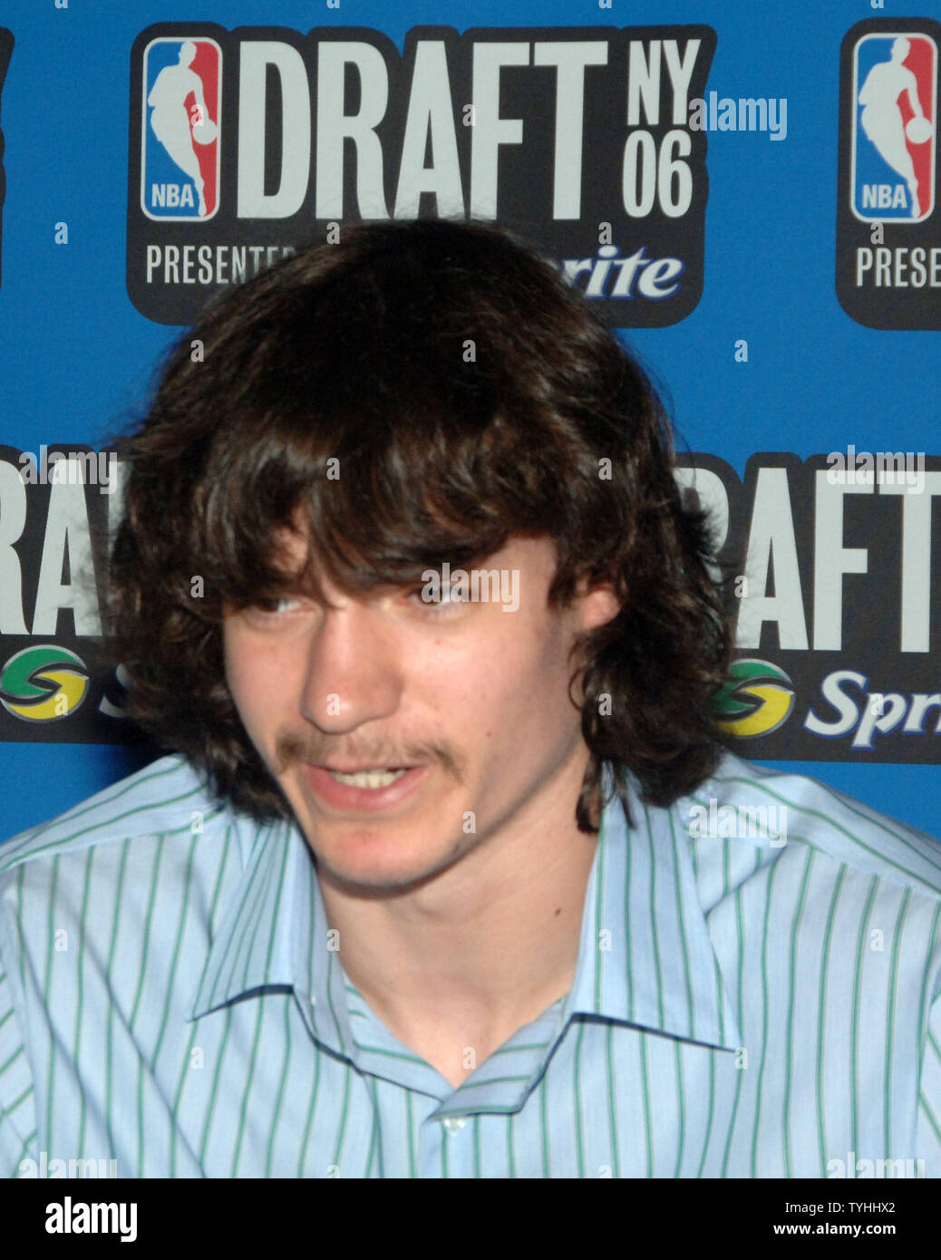 Adam morrison gonzaga hi-res stock photography and images - Alamy