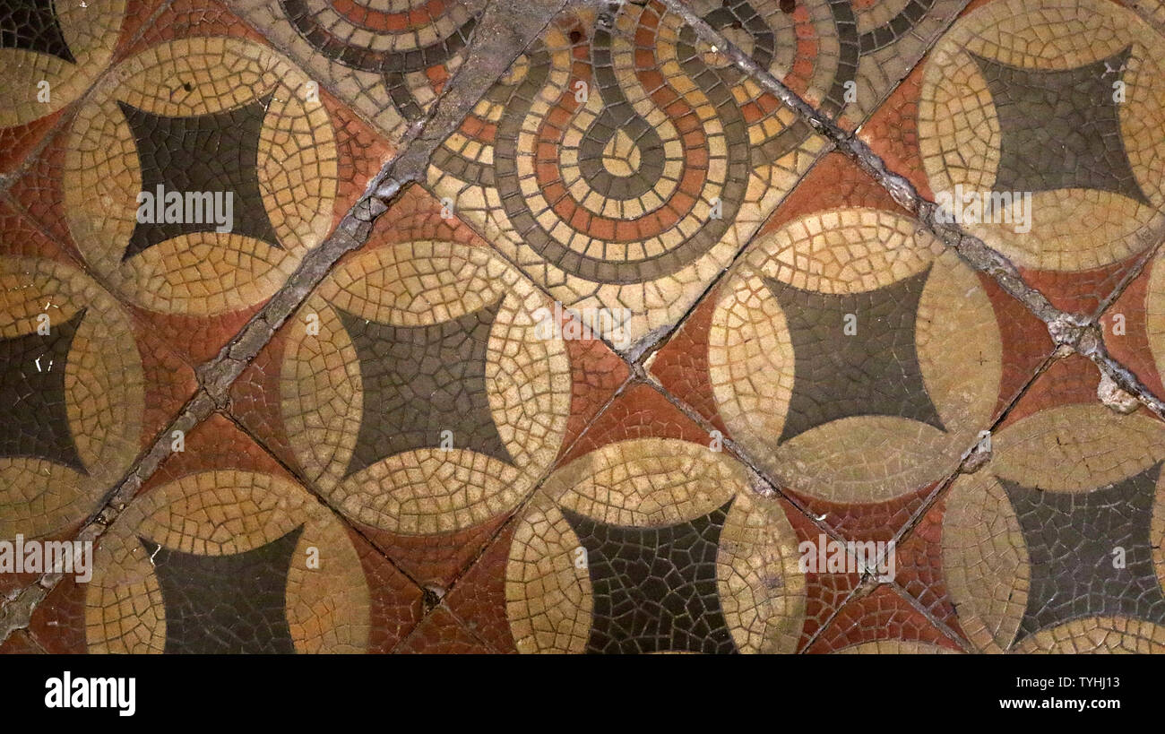 Greek polychrome architecture hi-res stock photography and images - Alamy