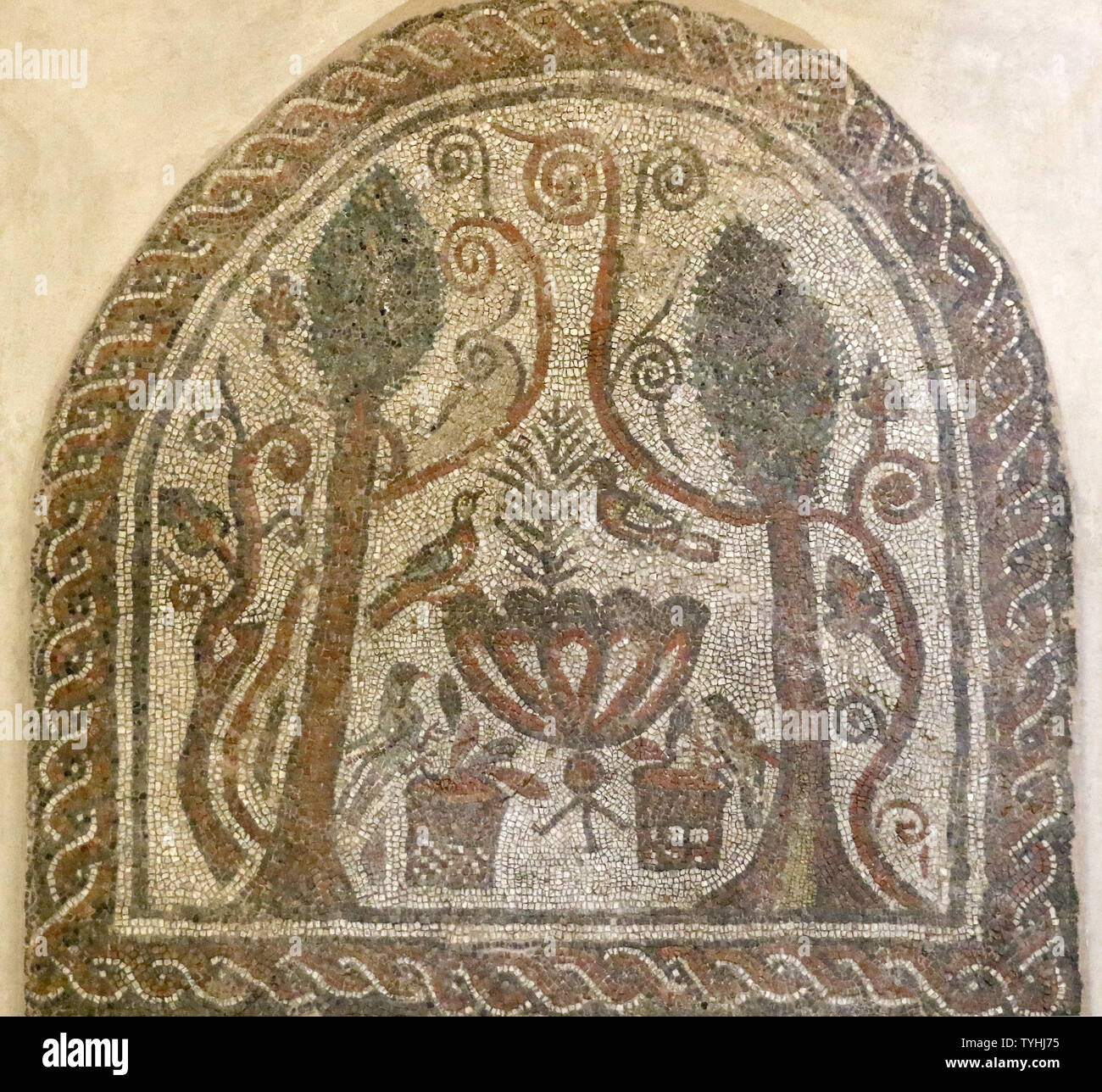 Greek polychrome architecture hi-res stock photography and images - Alamy