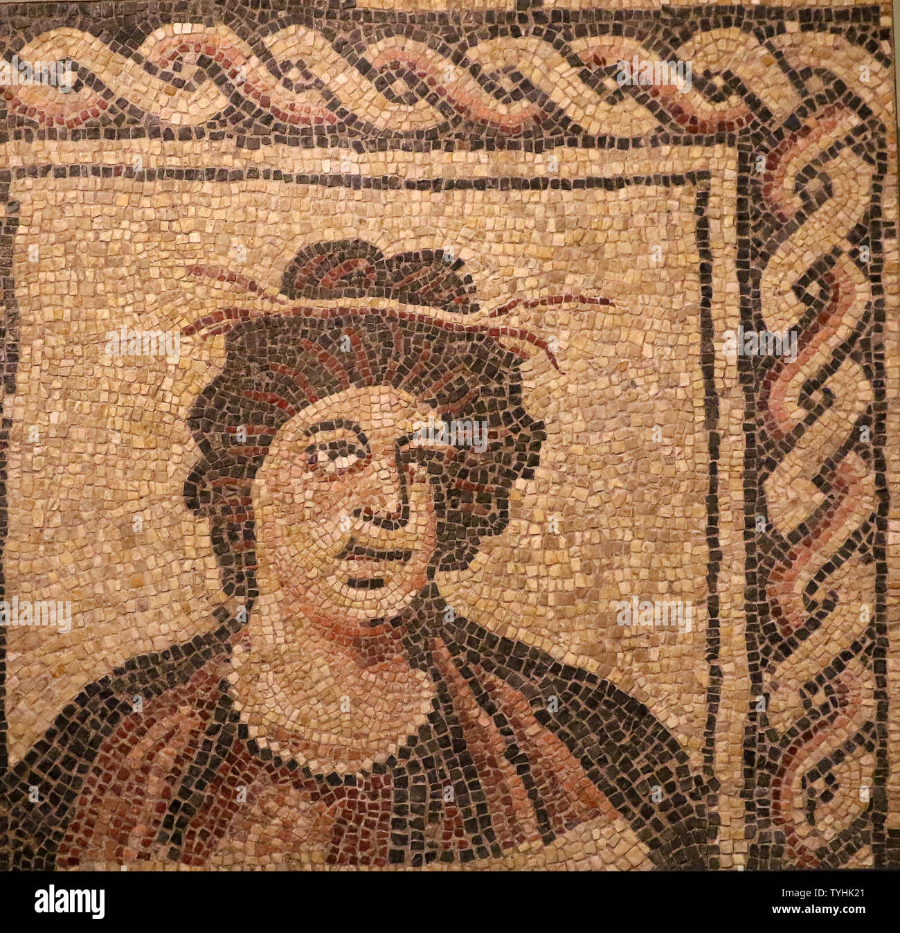 Greek polychrome architecture hi-res stock photography and images - Alamy