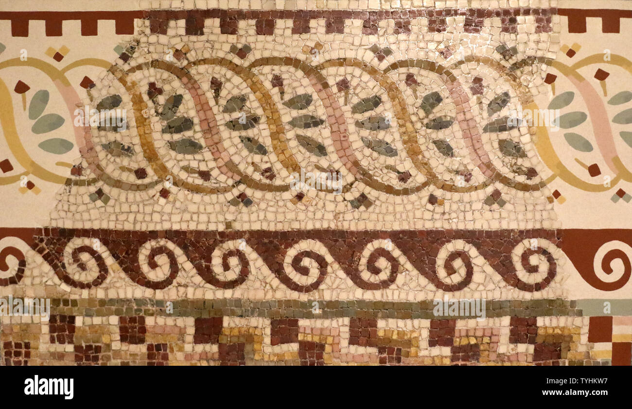 Greek polychrome architecture hi-res stock photography and images - Alamy