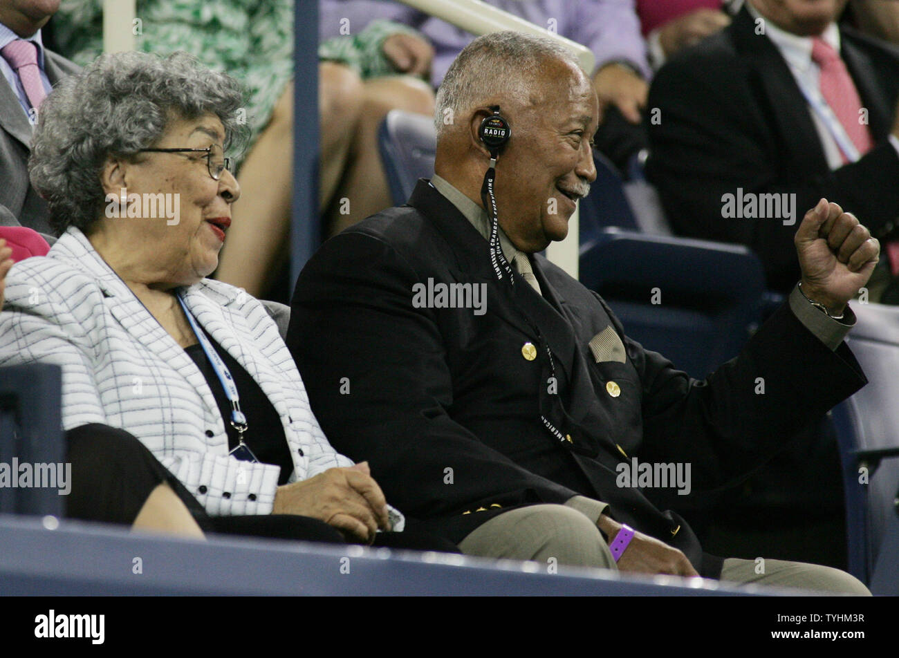 Former New York City mayor David Dinkins and his wife Joyce acknowledge ...