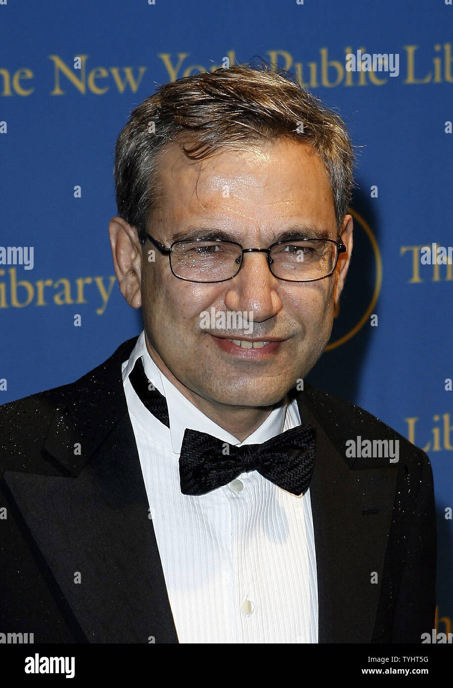 Orhan pamuk city hi-res stock photography and images - Alamy