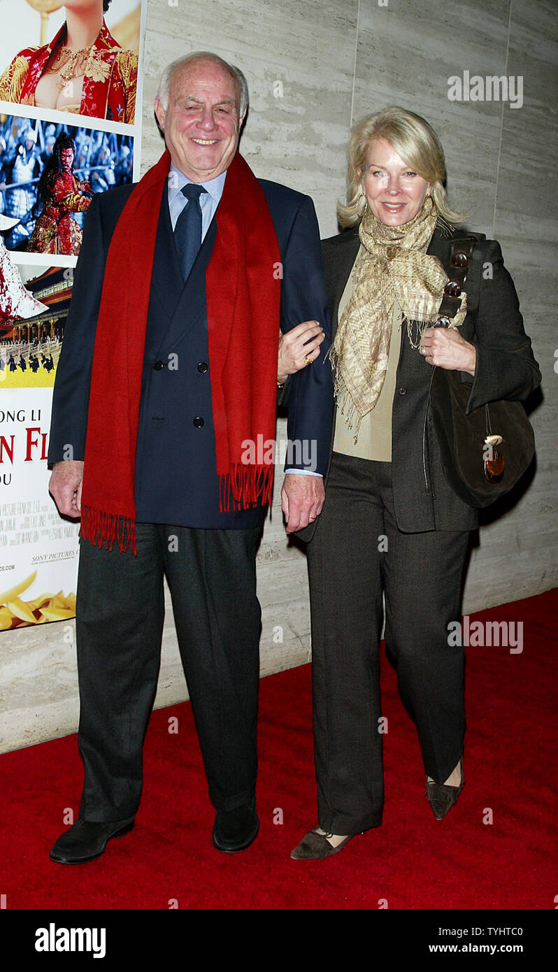 Alice bergen hi-res stock photography and images - Alamy