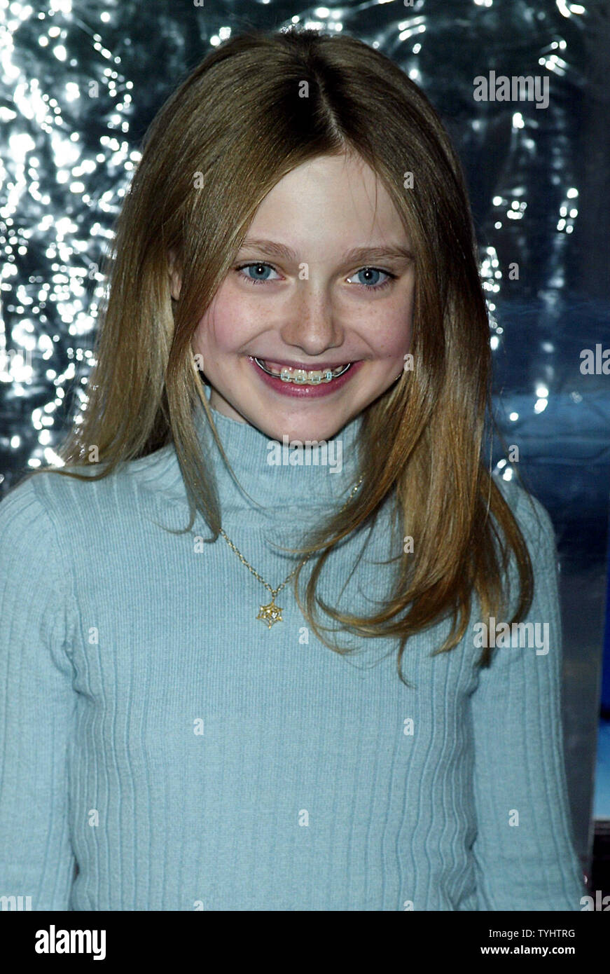 Julian Odonnell Y Dakota Fanning