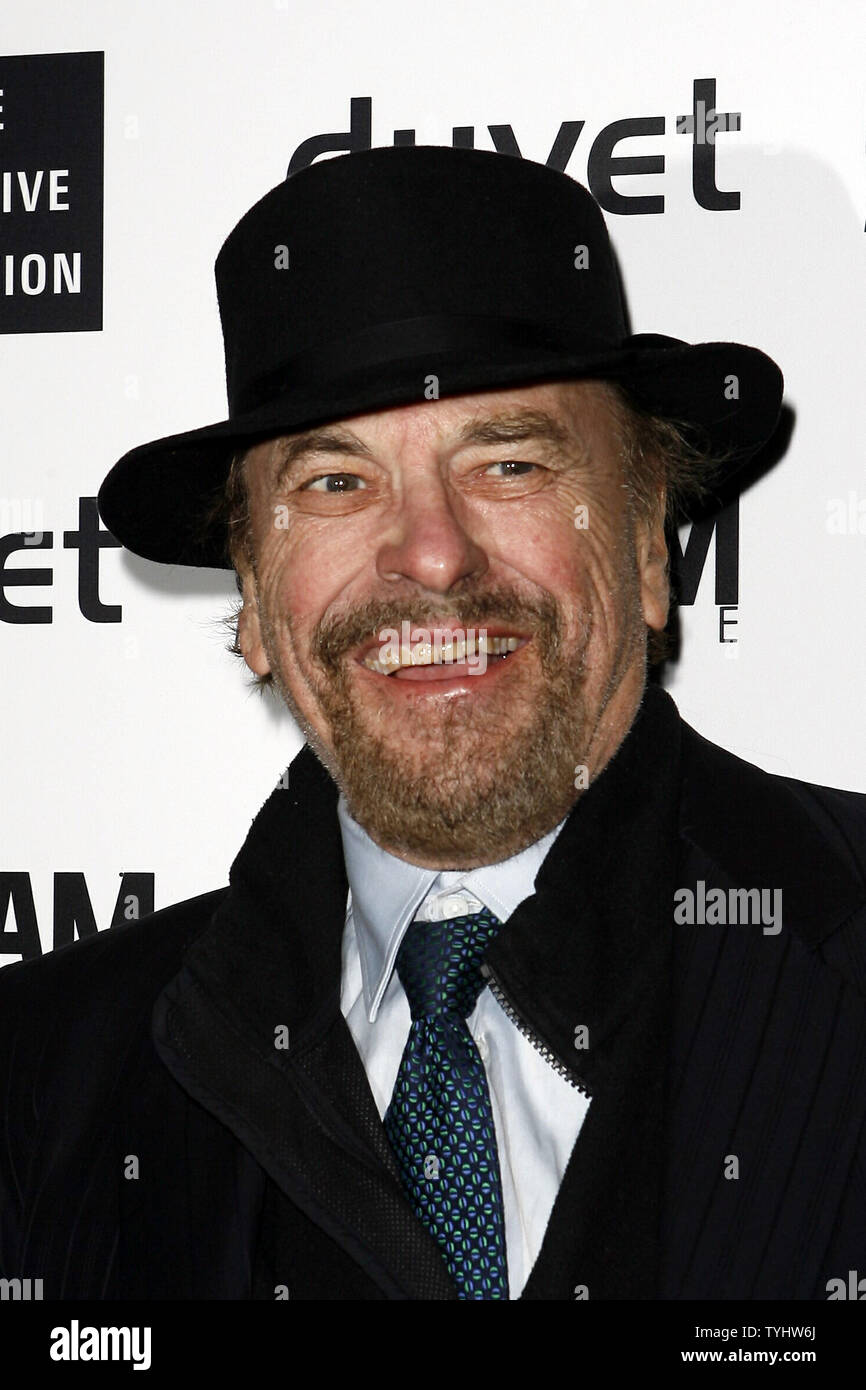Rip Torn arrives on the red carpet at the Creative Coalition Spotlight ...