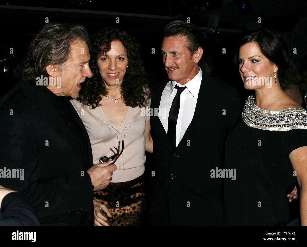Harvey Keitel, Daphna Kastner, Sean Penn and Marcia Gay Harden exchange ...