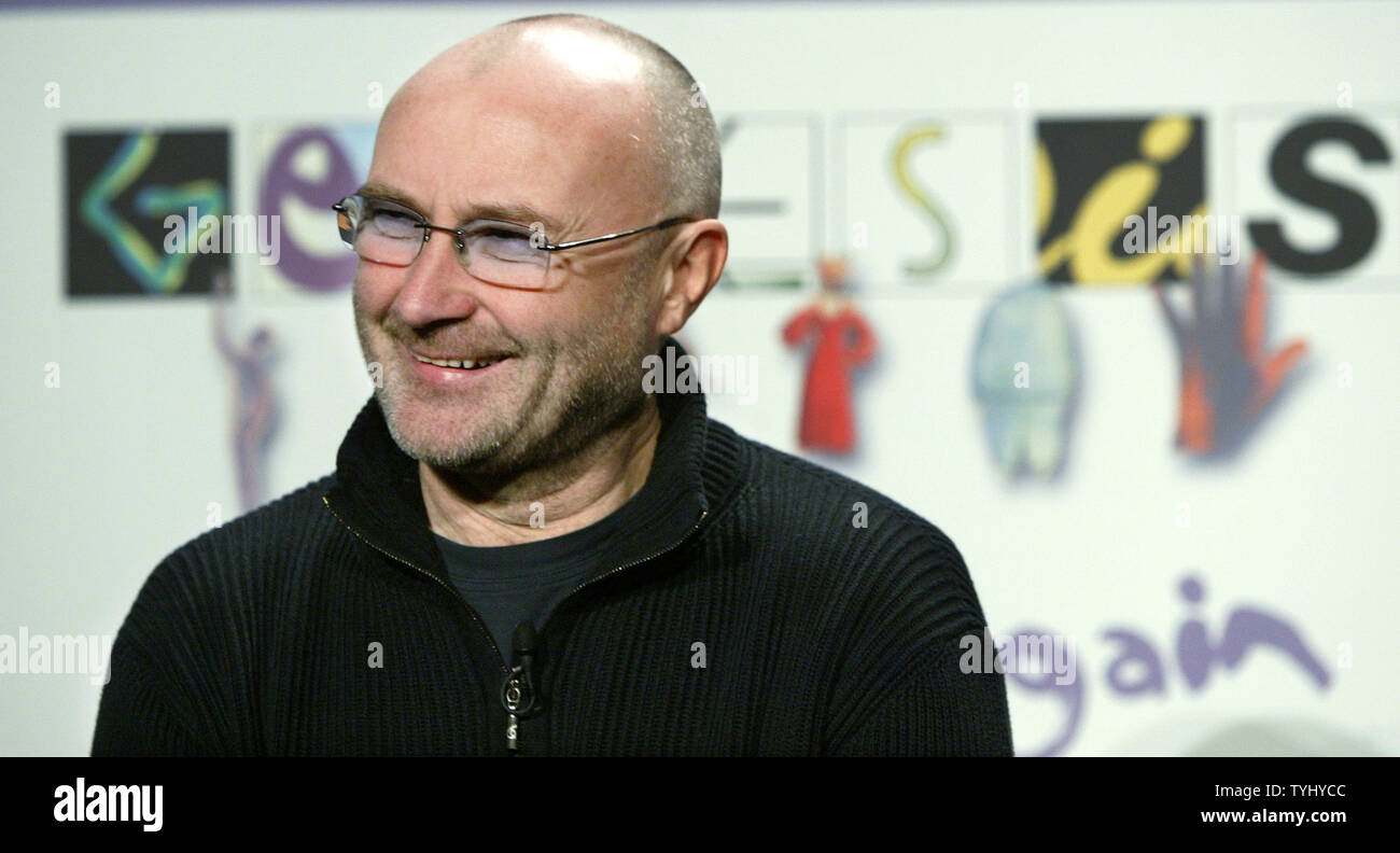 Phil collins singer hi-res stock photography and images - Alamy